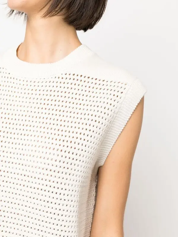 Closed Honeycomb Knit Vest