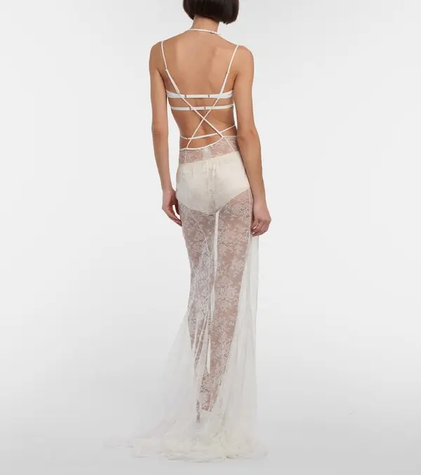 NENSI DOJAKA Bridal Halterneck Lace Gown