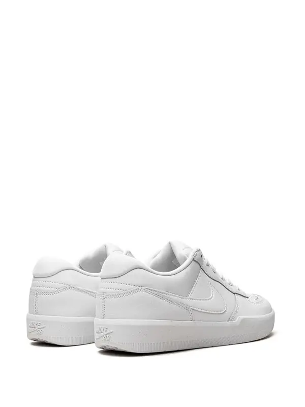 Nike Sb Force 58 Triple Sneakers