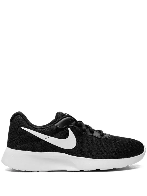 Nike Tanjun Low-top Sneakers