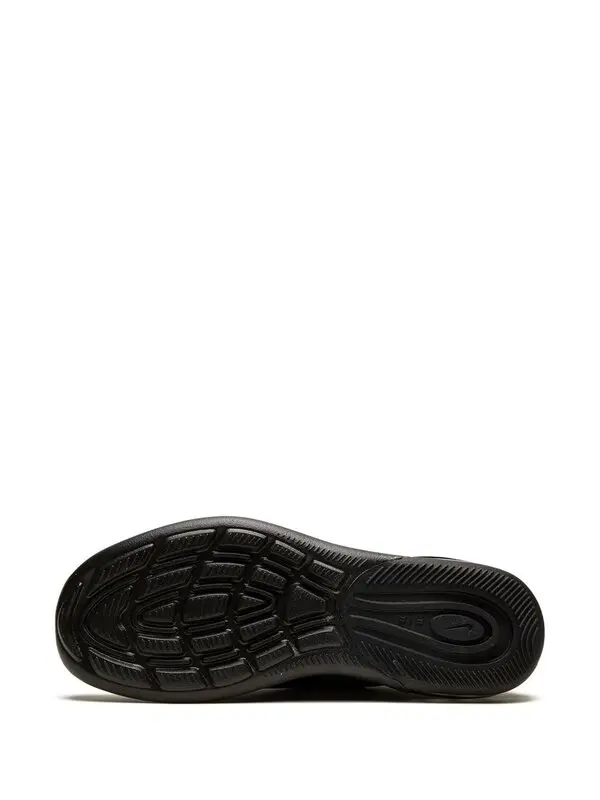Nike Air Max Axis Sneakers - Black