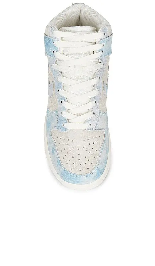 Nike Dunk High Sneaker In Baby Blue