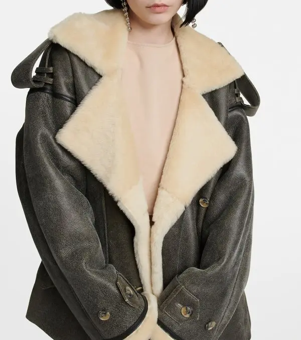 THE MANNEI Jordan Shearling Jacket