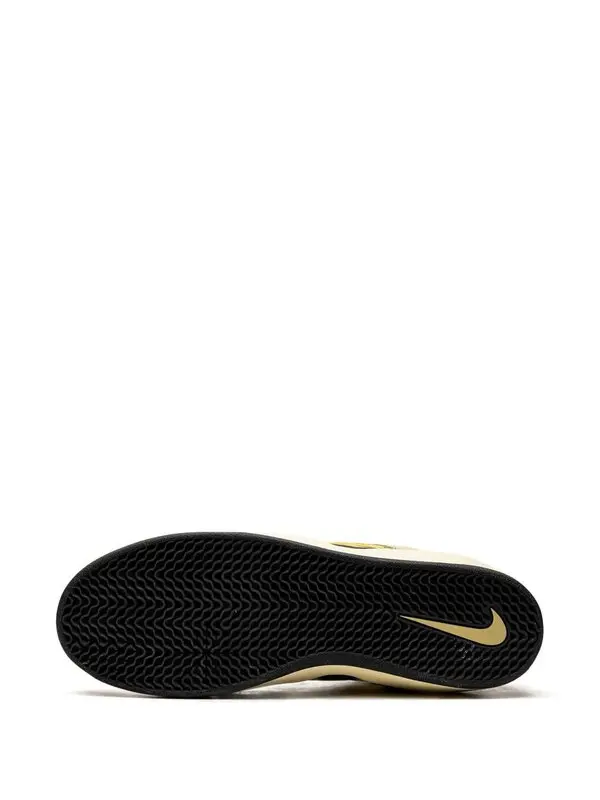 Nike Ishod Low-top Sneakers