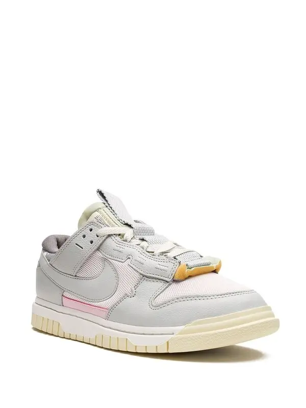 Nike Dunk Low Remastered Sneakers