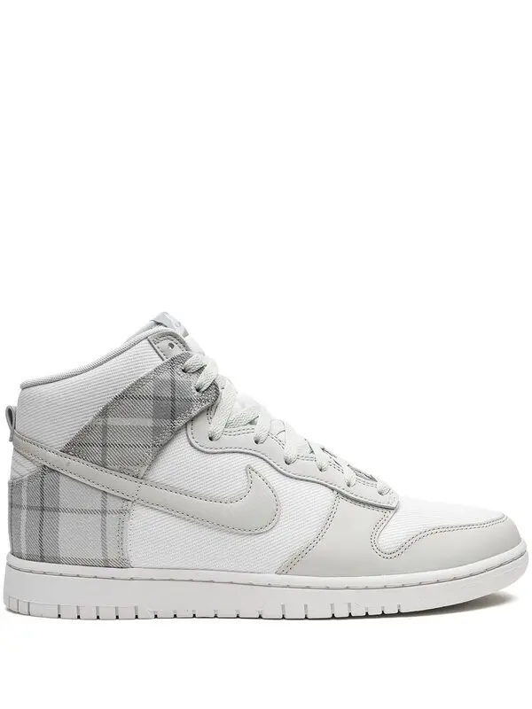 Nike Dunk High Plaid Sneakers - Grey