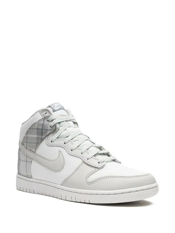 Nike Dunk High Plaid Sneakers - Grey