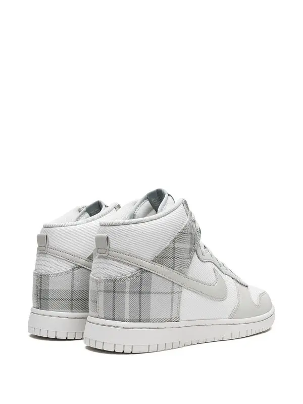 Nike Dunk High Plaid Sneakers - Grey