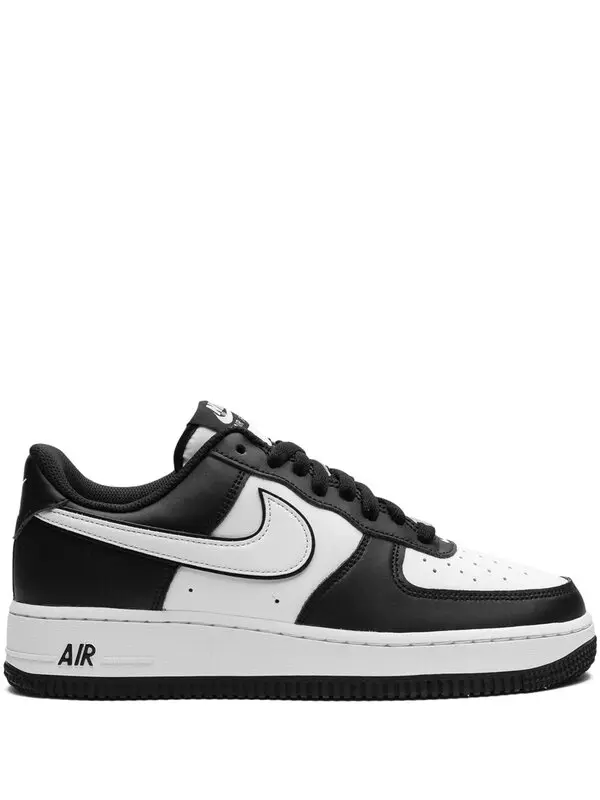 Nike Air Force 1 '07 Sneakers