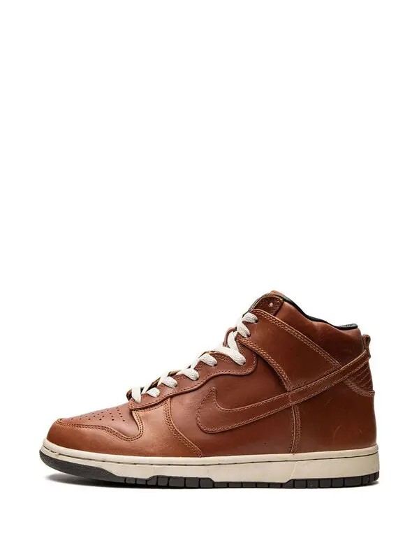 Nike Dunk Hi Premium Sneakers - Brown