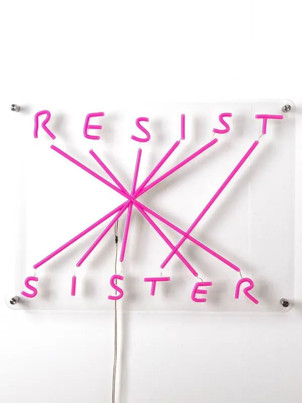 SELETTI Resist Sister Led Lamp - Pink