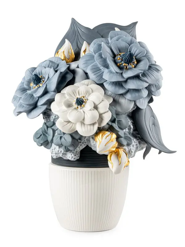 LLADRO Vase With Flowers Porcelain Figurine
