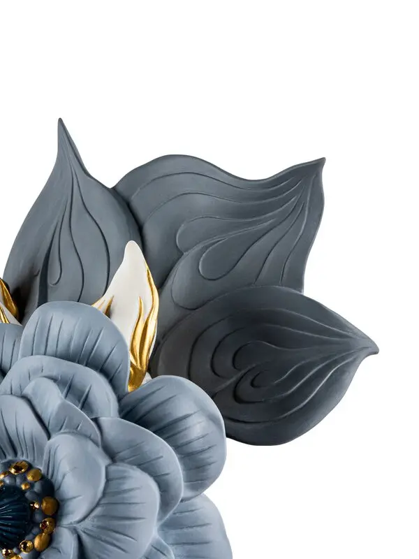 LLADRO Vase With Flowers Porcelain Figurine