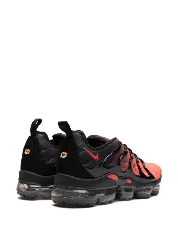 Nike Air Vapormax Plus Sneakers - Black