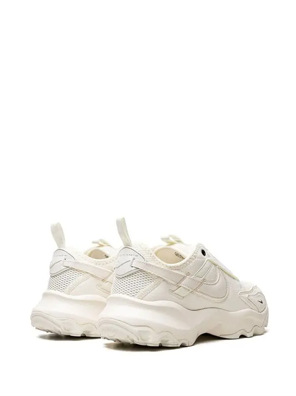 Nike Tc 7900 Sneakers - White