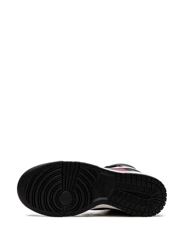 Nike Dunk High Sneakers - Black