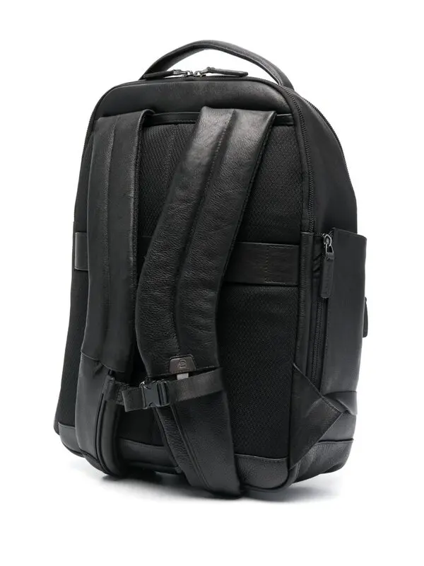 PIQUADRO Leather Backpack With Logo Plaque