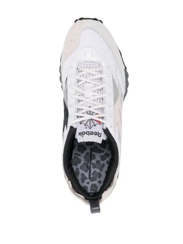 REEBOK Lx 2200 Low-top Sneakers