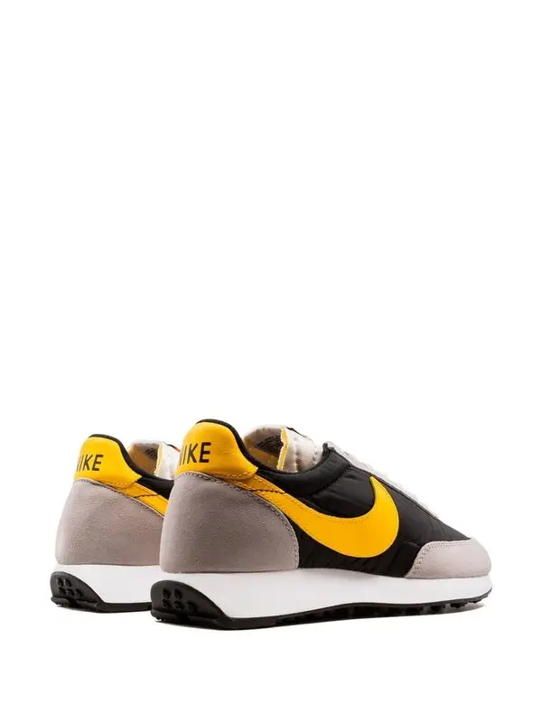 Nike Tailwind 79 Sneakers