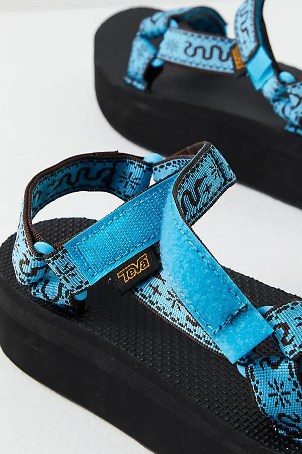 Teva Flatform Universal Sandals - Bandana Aquarius
