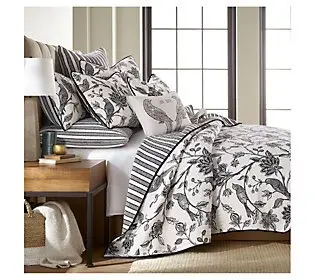 LEVTEX HOME Tanzie Black 3-piece Floral King/ca L King Quilt - One-color