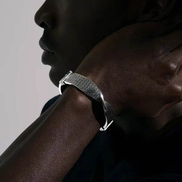 John Hardy Carved Chain Twisted Bangle