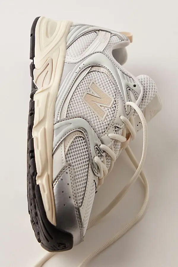 NEW BALANCE 530 Sneakers - Silver Metallic/linen