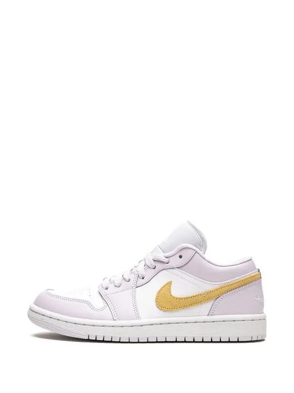 JORDAN Air 1 Low Sneakers - Pink