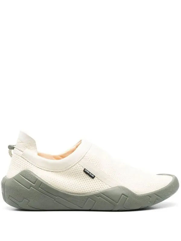 Stone Island Logo-patch Leather Slip-on Sneakers