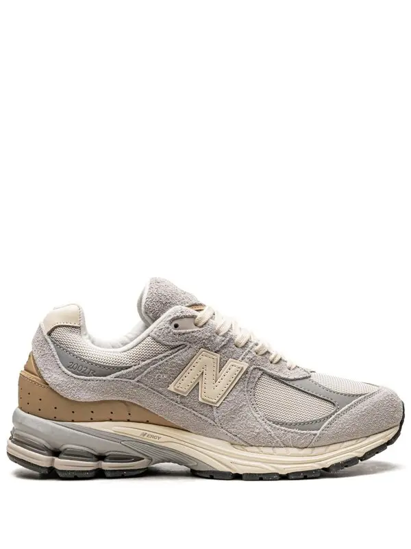 NEW BALANCE 2002r Sneakers - Grey