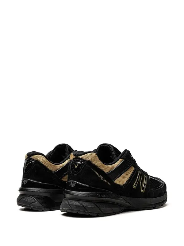NEW BALANCE 990v5 Sneakers - Black
