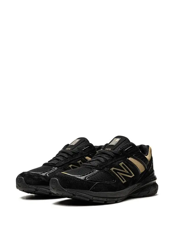 NEW BALANCE 990v5 Sneakers - Black