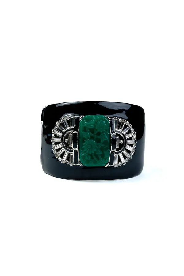 KENNETH JAY LANE Carved Jade Deco Cuff - Black
