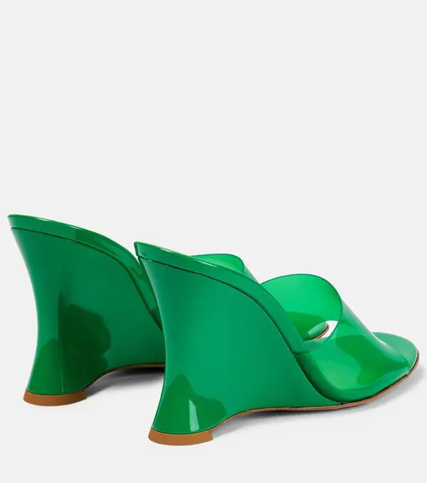 GIANVITO ROSSI Vernice Pvc Wedge Mules