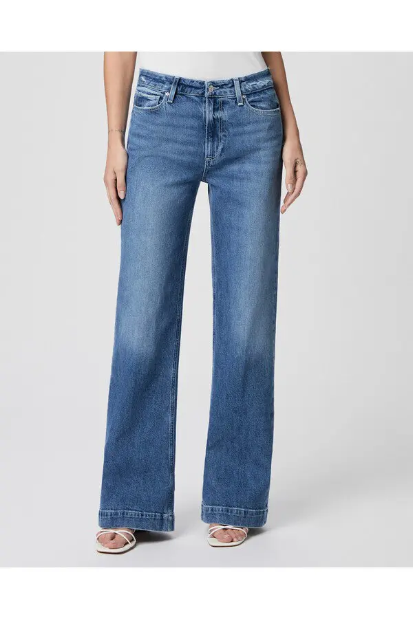 Paige Leenah 32 Volar Distressed