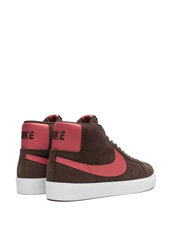 Nike Blazer Mid Sneakers