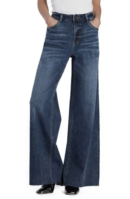 HINT OF BLU Happy Shaggy Wide Leg Jeans - Fray Blue