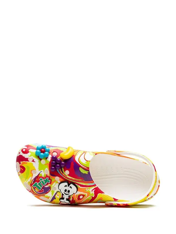 CROCS X Trix Classic Clogs - Multicolour
