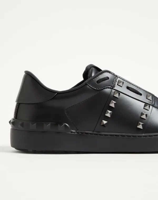 Valentino Garavani Rockstud Untitled Sneakers - Black