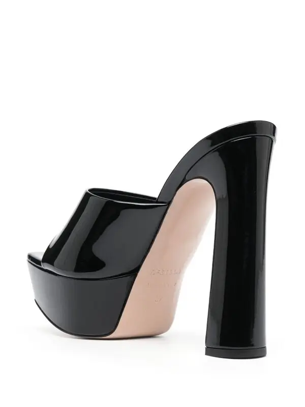 LE SILLA Resort Sandals - Black
