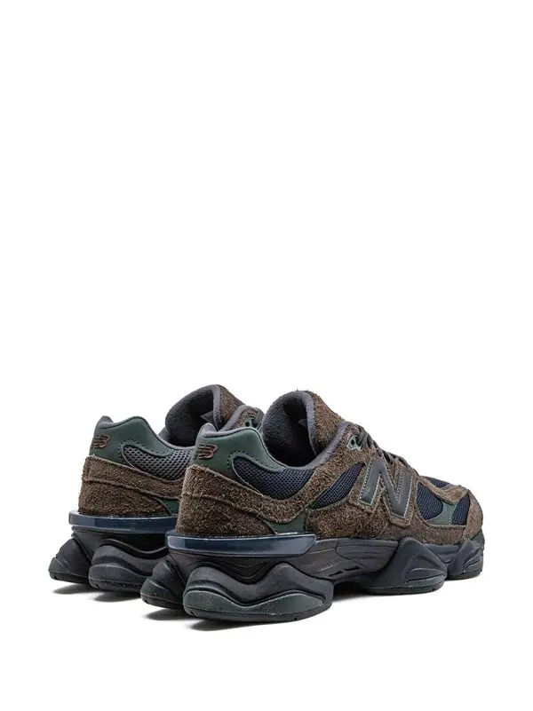 NEW BALANCE 9060 Sneakers - Brown