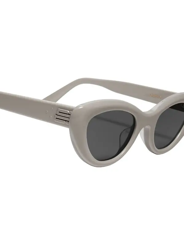 GENTLE MONSTER Conic Cat-eye Sunglasses