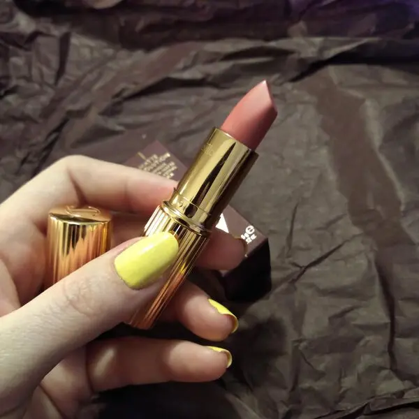 Charlotte Tilbury Makeup