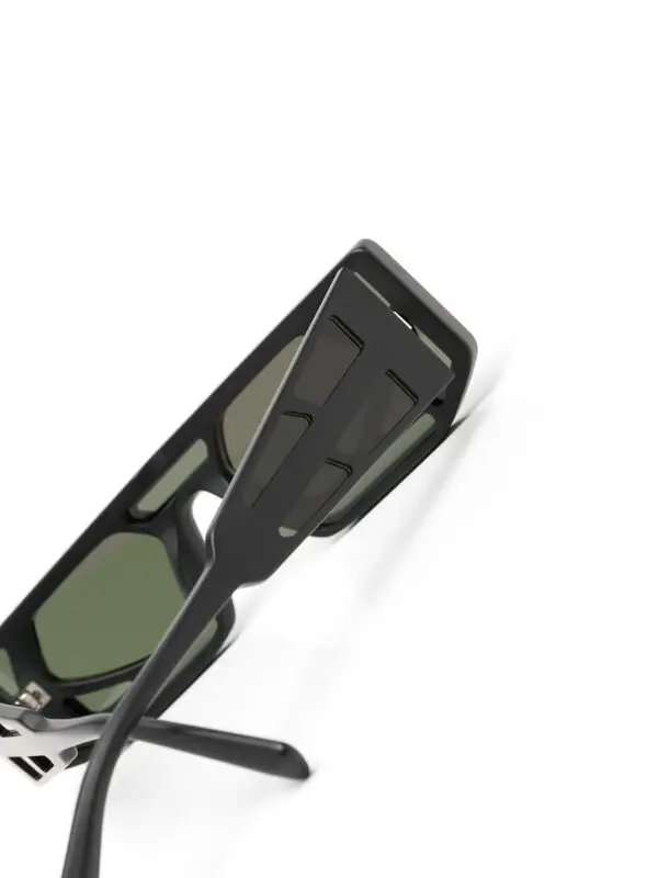KUBORAUM Oversized Square-frame Sunglasses - Black