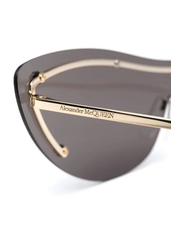 Alexander McQueen Studded Cat-eye Sunglasses
