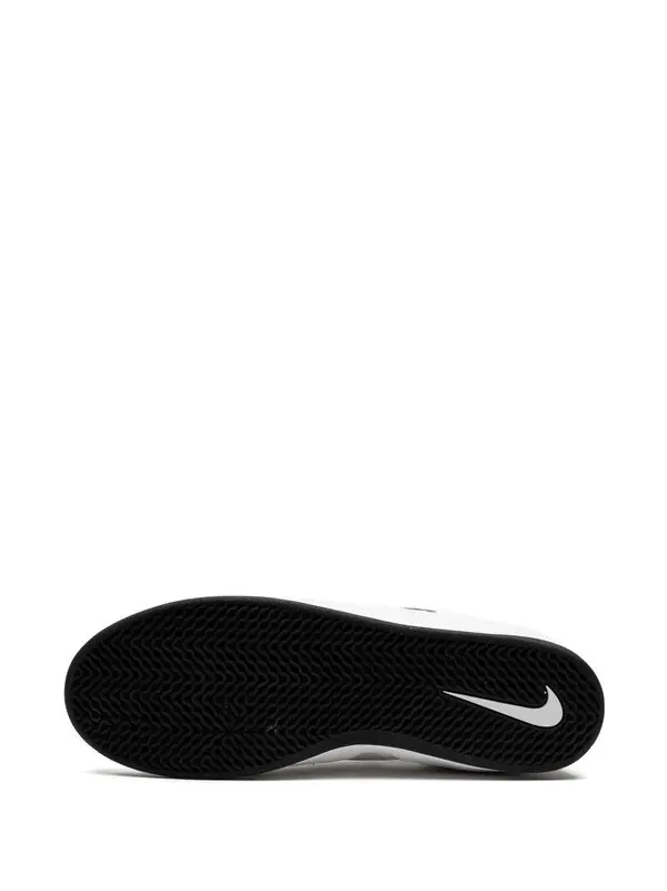 Nike Vans Sb Ishod Premium Low-top Sneakers - White