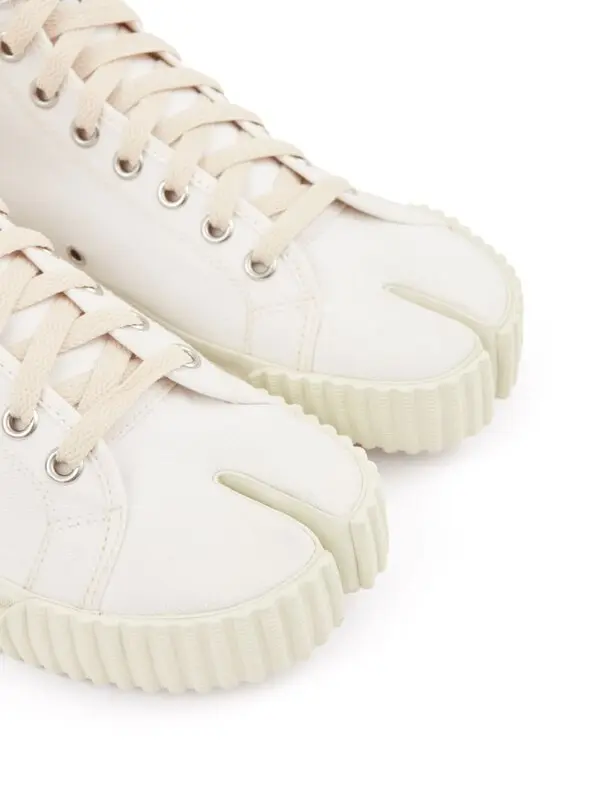 MAISON MARGIELA Tabi High-top Sneakers - White