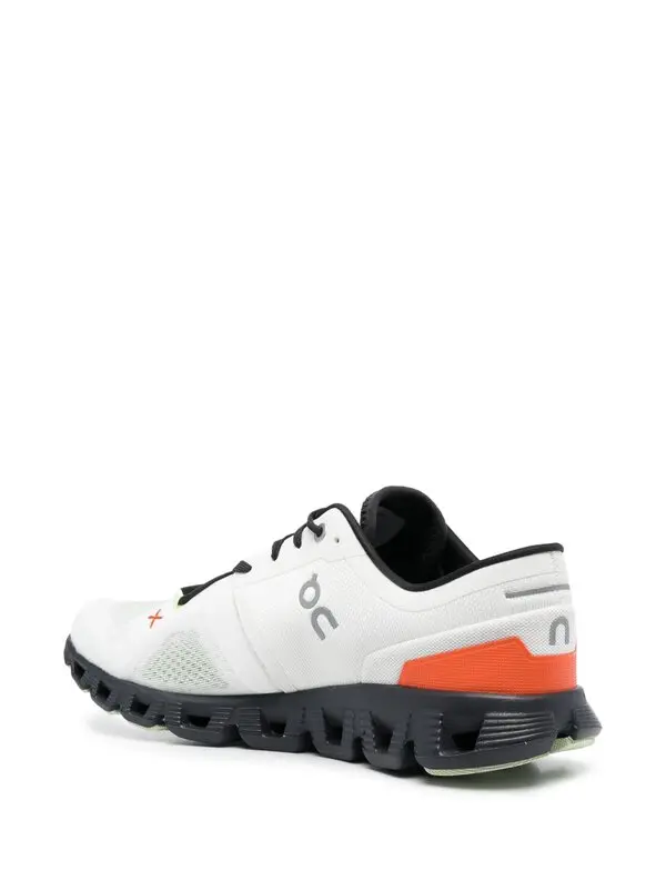 On Cloud X 3 Sneakers - White