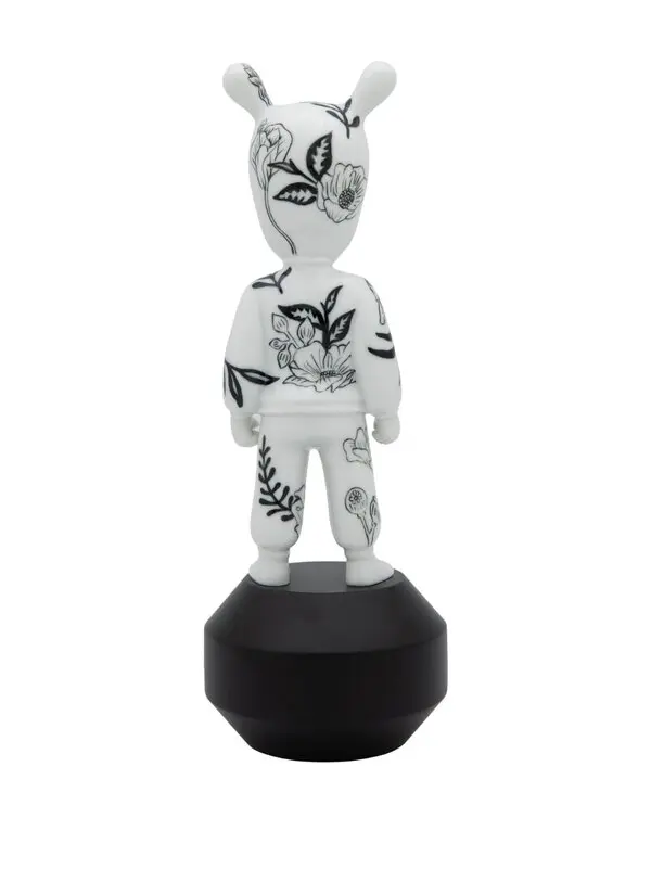 LLADRO The Guest Henn Kim