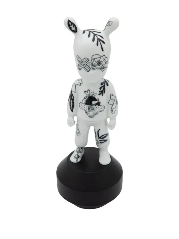 LLADRO The Guest Henn Kim